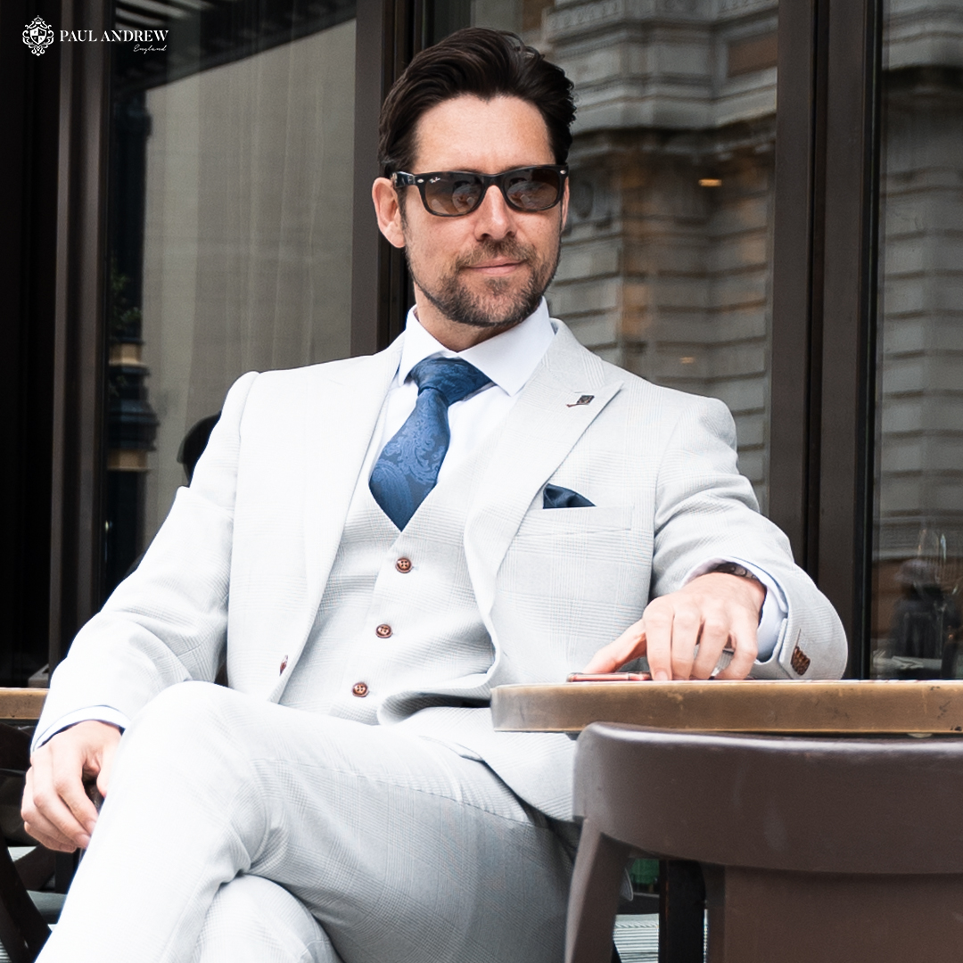 Step-By-Step Instructions For Tying A Tie | Paul Andrew Suits | Blog