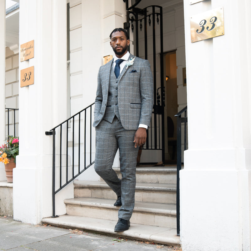 Paul Andrew: Men's and Boy's Suits & Accessories